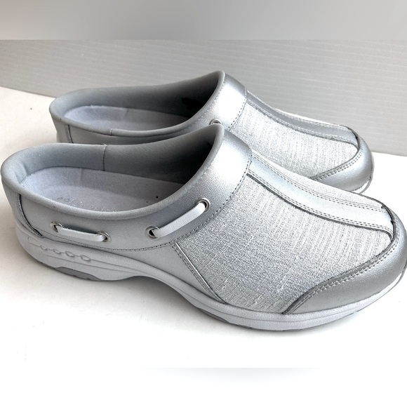 Easy Spirit | Shoes | Clogs Easy Spirit White And Metallic Silver Upper ...